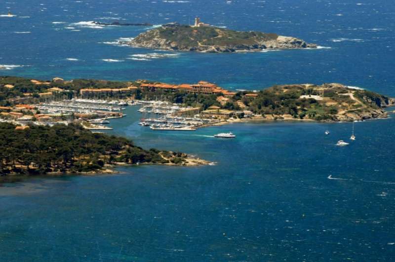 Visite guidée : Les Embiez, L'Île au Trésor Anisé - Le Var et Vous